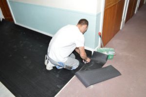 The benefits of damp proofing your floor - Easifit Flooring